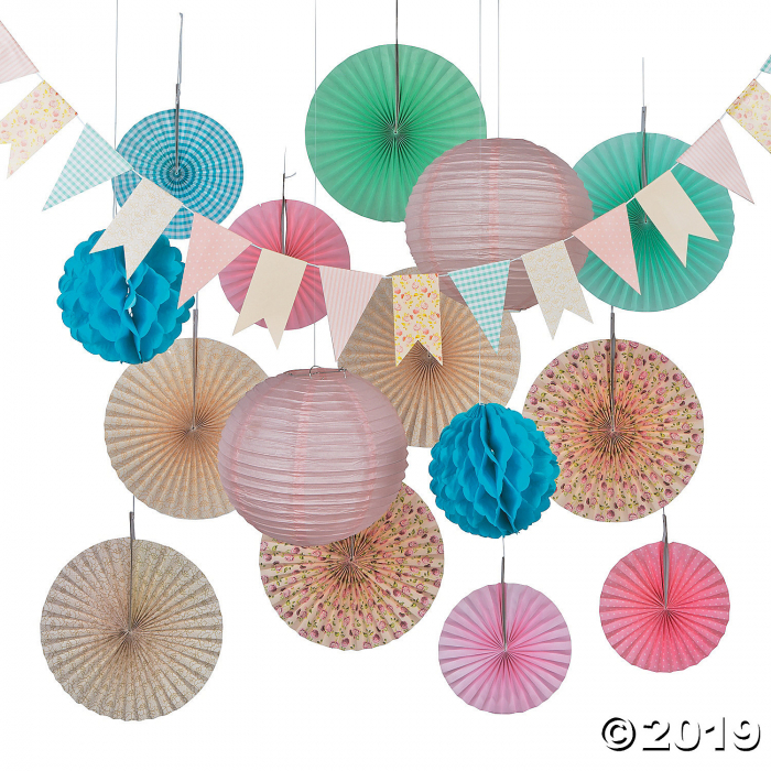 Vintage Collection Hanging Decorating Kit (32 Piece(s)) | GlowUniverse.com