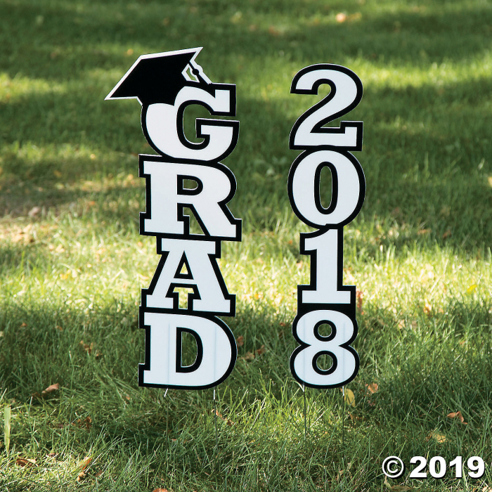 White 2018 Grad Yard Sign (1 Set(s)) | GlowUniverse.com